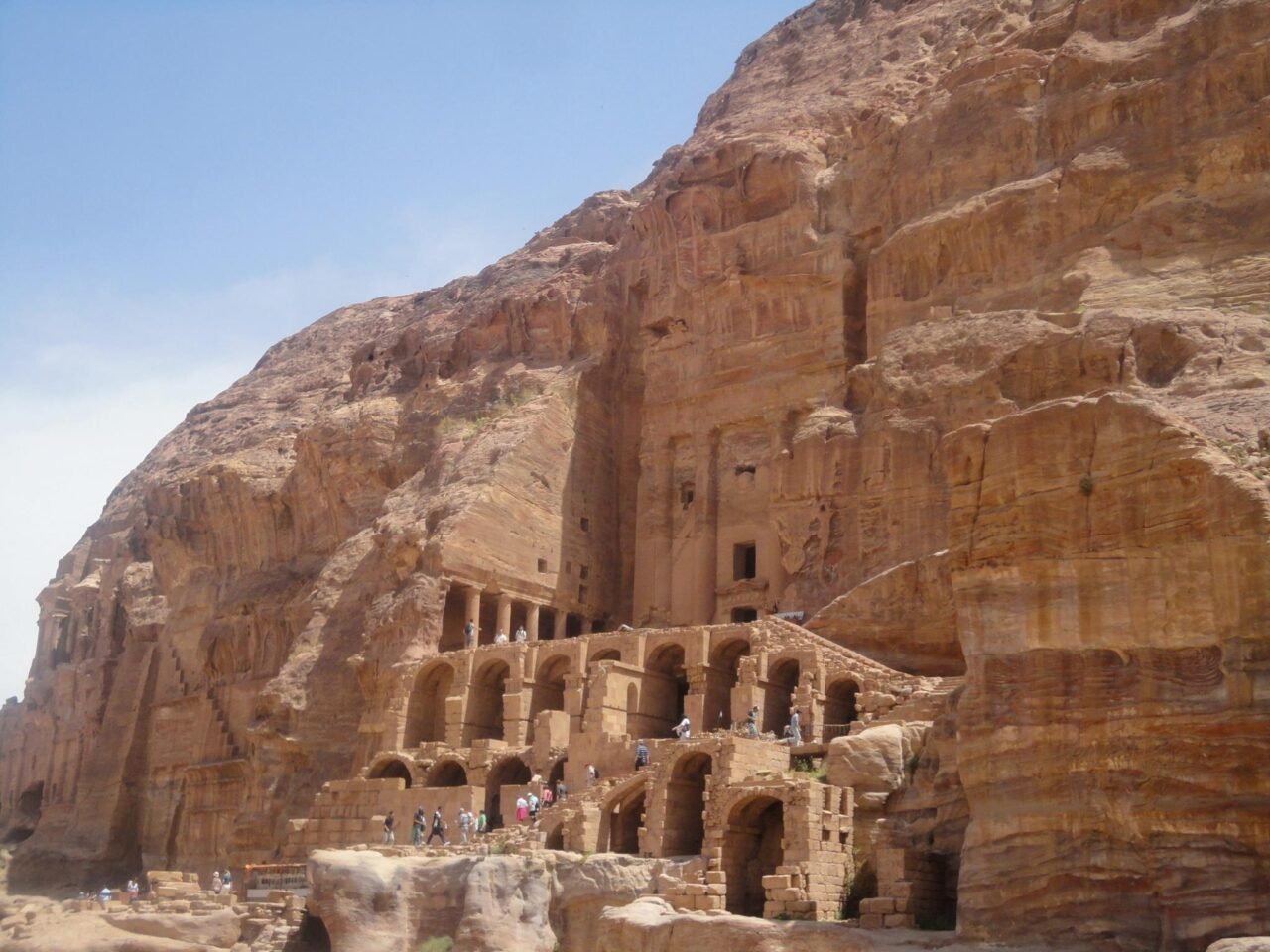 Zafiri - Caves and Tea in Jordan